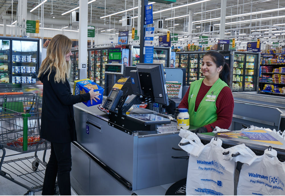 Walmart transforma megastore em laboratório de inteligência artificial - CM