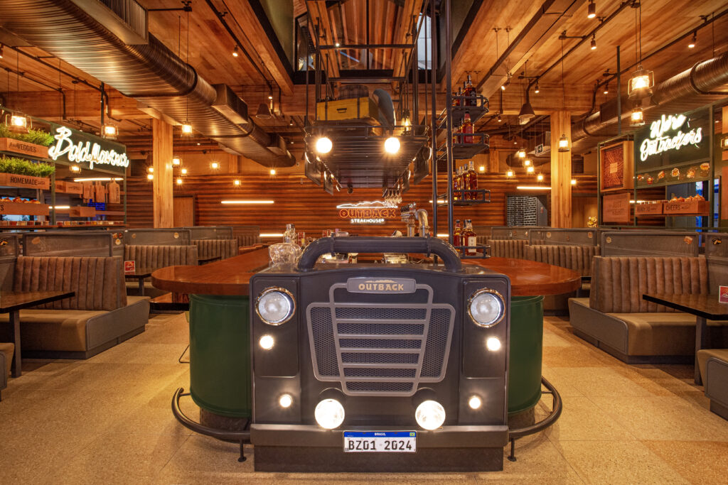 Nova experiência de consumo do primeiro Outback do Brasil - CM